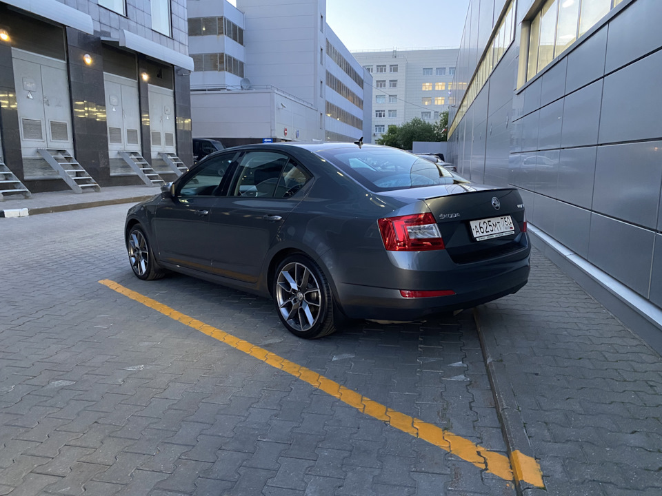 R18 Gemini — Skoda Octavia A7 Mk3, 1,8 л, 2016 года | шины | DRIVE2