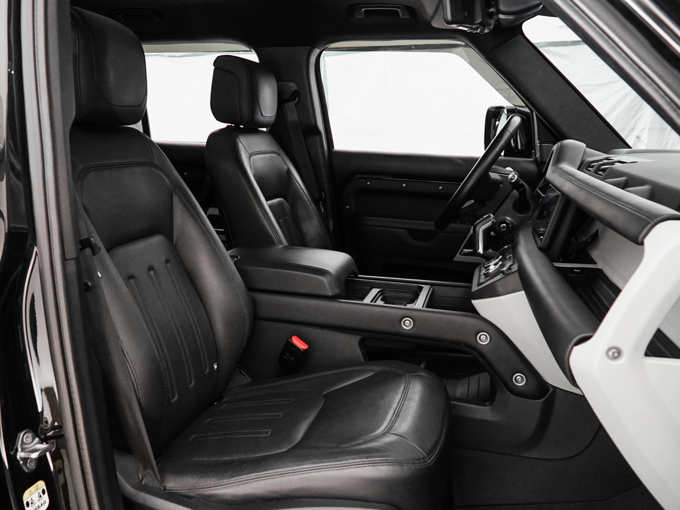 Def — Land Rover Defender (L663), 2 л, 2021 года | фотография | DRIVE2