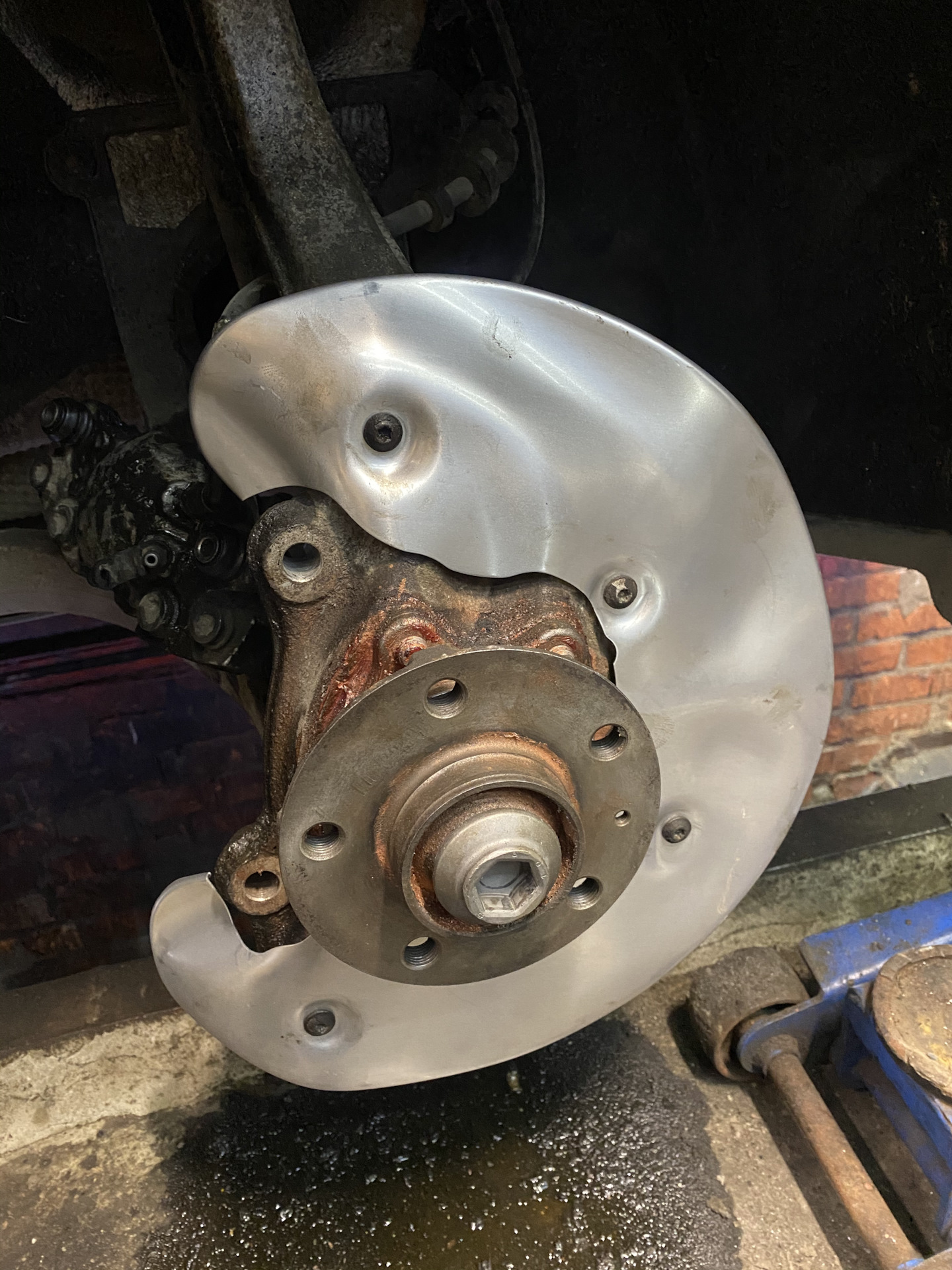 Замена переднего правого ступичного подшипника — Audi A4 Allroad (B8 ...