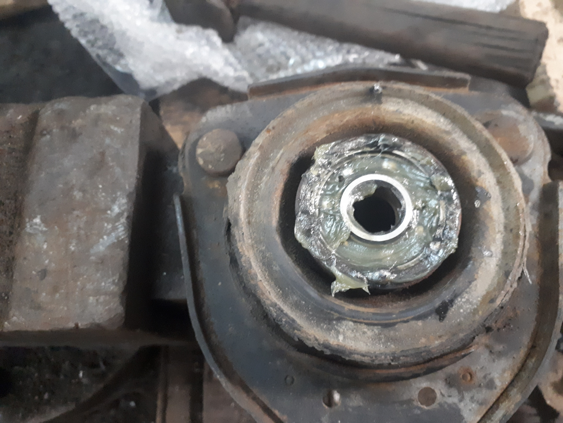 Стойки передние Double Force — Toyota Corona Premio (T210), 1,8 л, 2000 ...