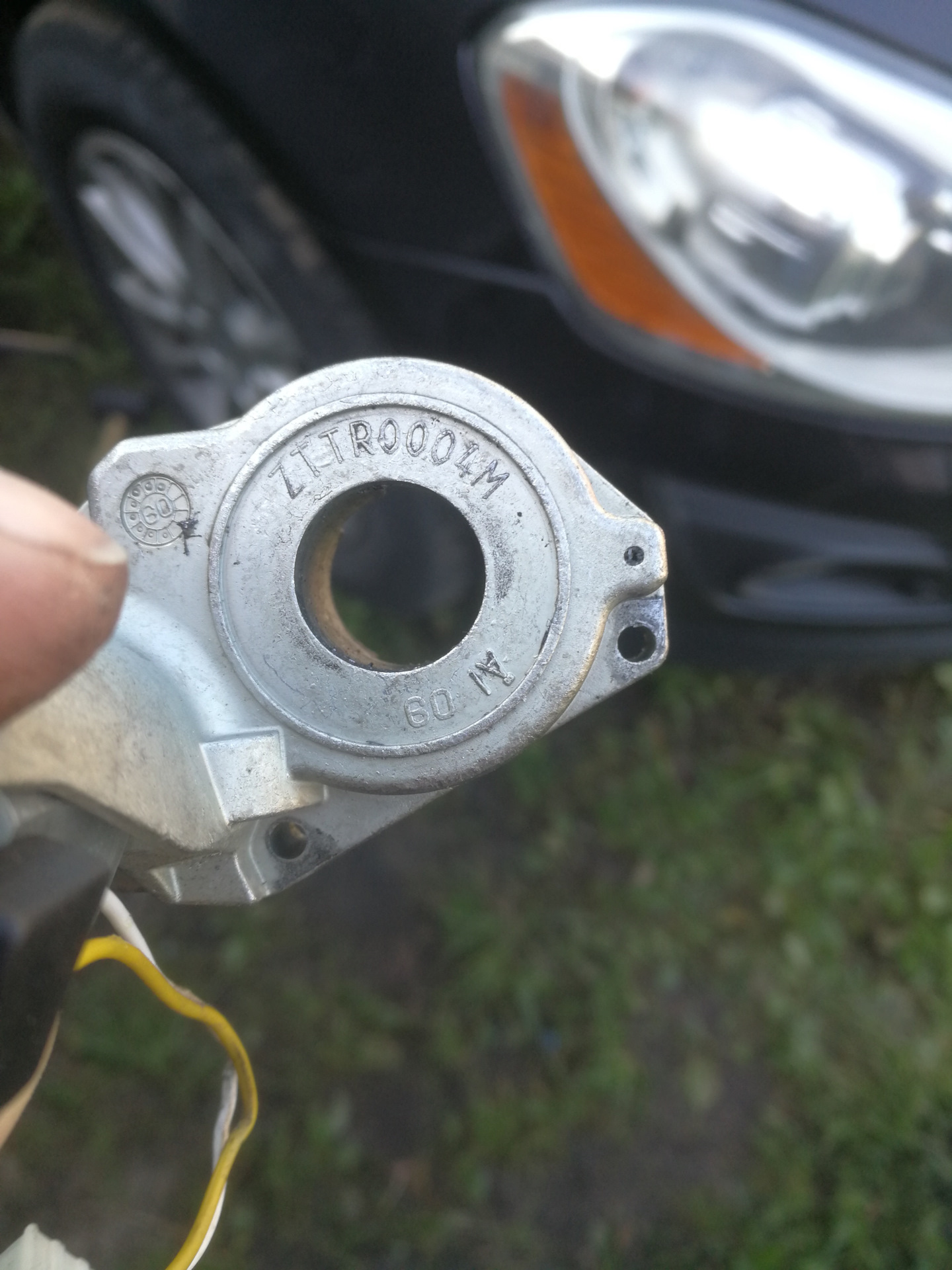 Ремонт зеркал заднего вида — Volvo XC60 (1G), 2,4 л, 2010 года | своими ...