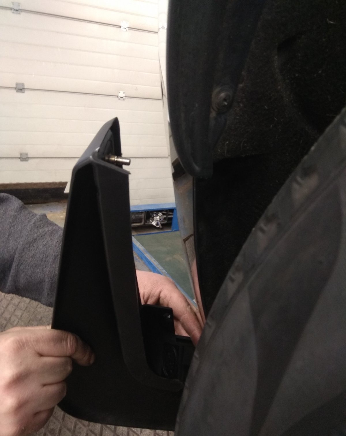 Брызговики RR Velar — Land Rover Range Rover Velar, 2 л, 2018 года ...