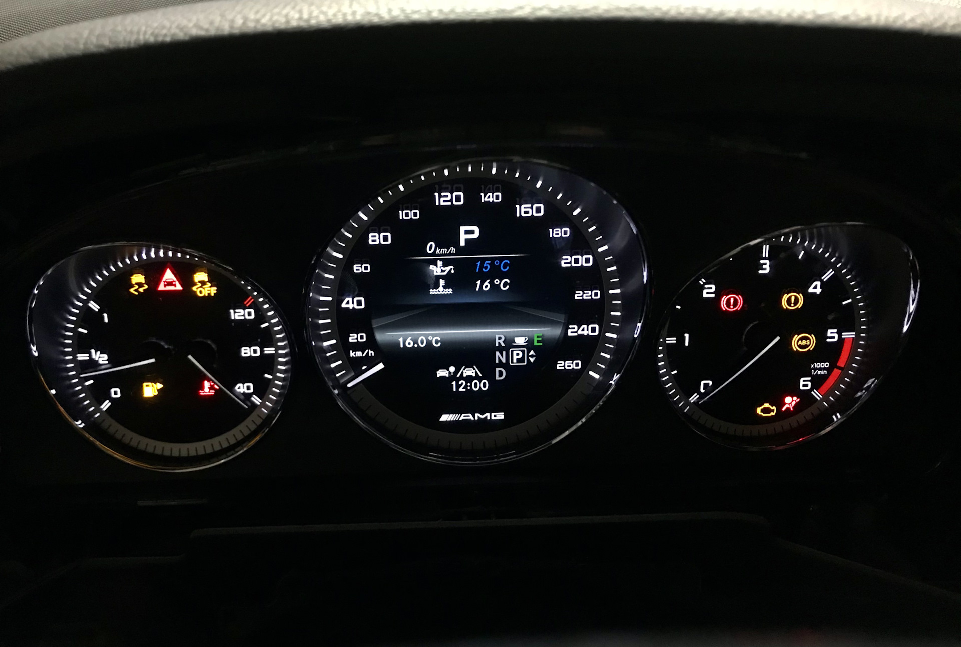 AMG Menü — Mercedes-Benz GLK-Class (X204), 3,5 л, 2015 года | тюнинг ...