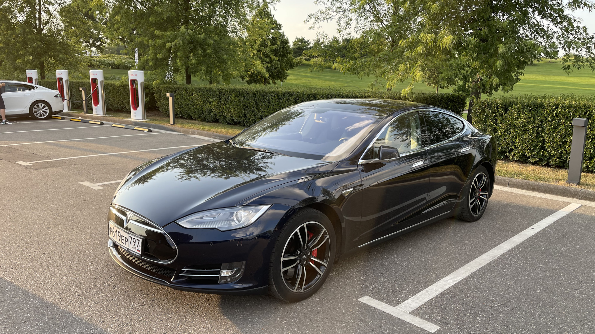 Tesla Model S электрический 2014 на Drive2