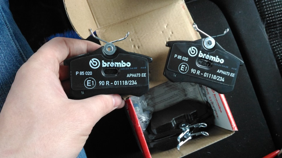 Замена задних колодок, BREMBO P85020 — Volkswagen Passat B5, 1,6 л ...