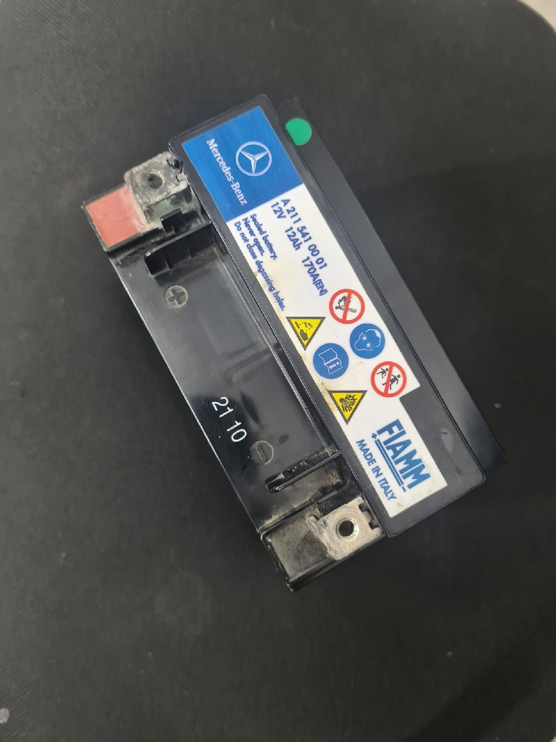 A2115410001 Батарея аккумуляторная дополнительная Mercedes | Запчасти ...