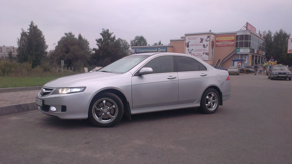 Honda Accord (7G) 2.4 бензиновый 2007 | EXE на DRIVE2