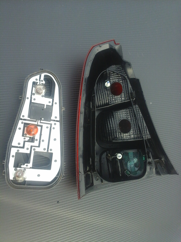 8200744759 Фонарь прав. RENAULT | Запчасти на DRIVE2