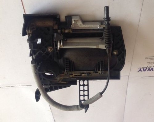 Не открывается ручка водительской двери снаружи… — BMW Z4 (E85), 3 л ...