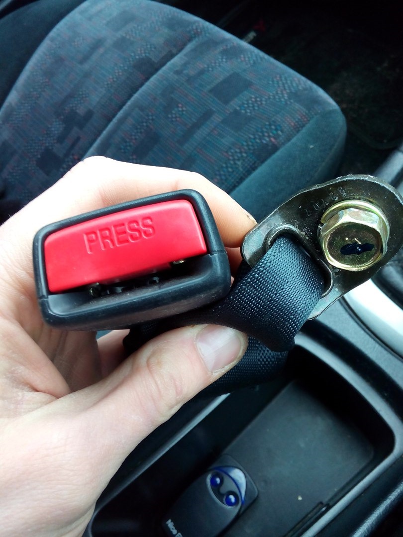 Пристежка для мелкого) — Mitsubishi Galant VR-4, 2,5 л, 1997 года ...