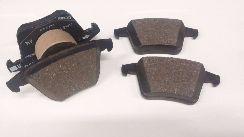 32373159 Задние тормозные колодки Volvo | Запчасти на DRIVE2