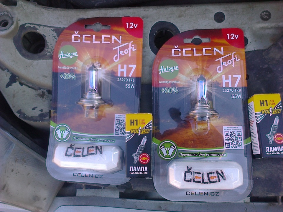 лампы головного света н7 и н1 — Ford Focus Wagon I, 1,8 л, 2004 года ...