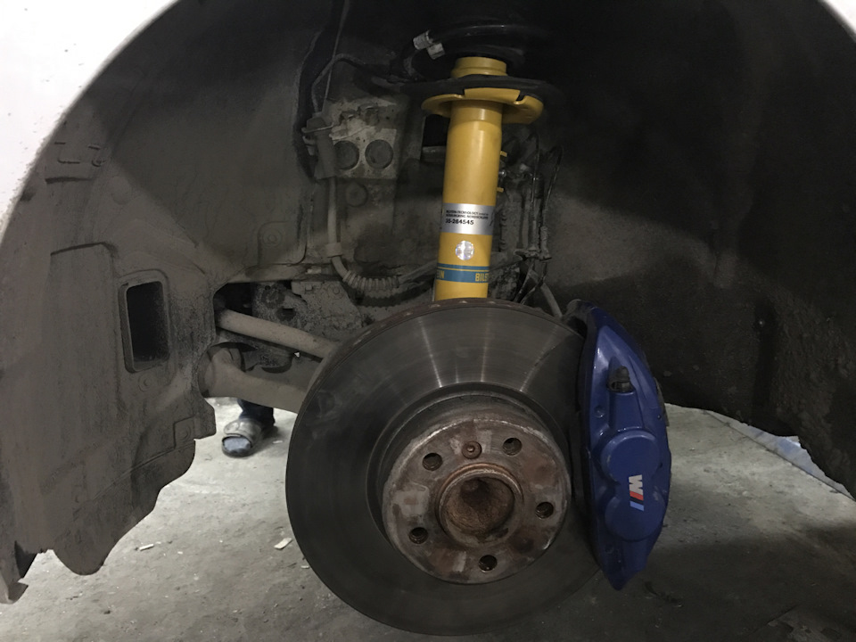 35264545 Спортивный амортизатор передний серии B6 sport BILSTEIN ...