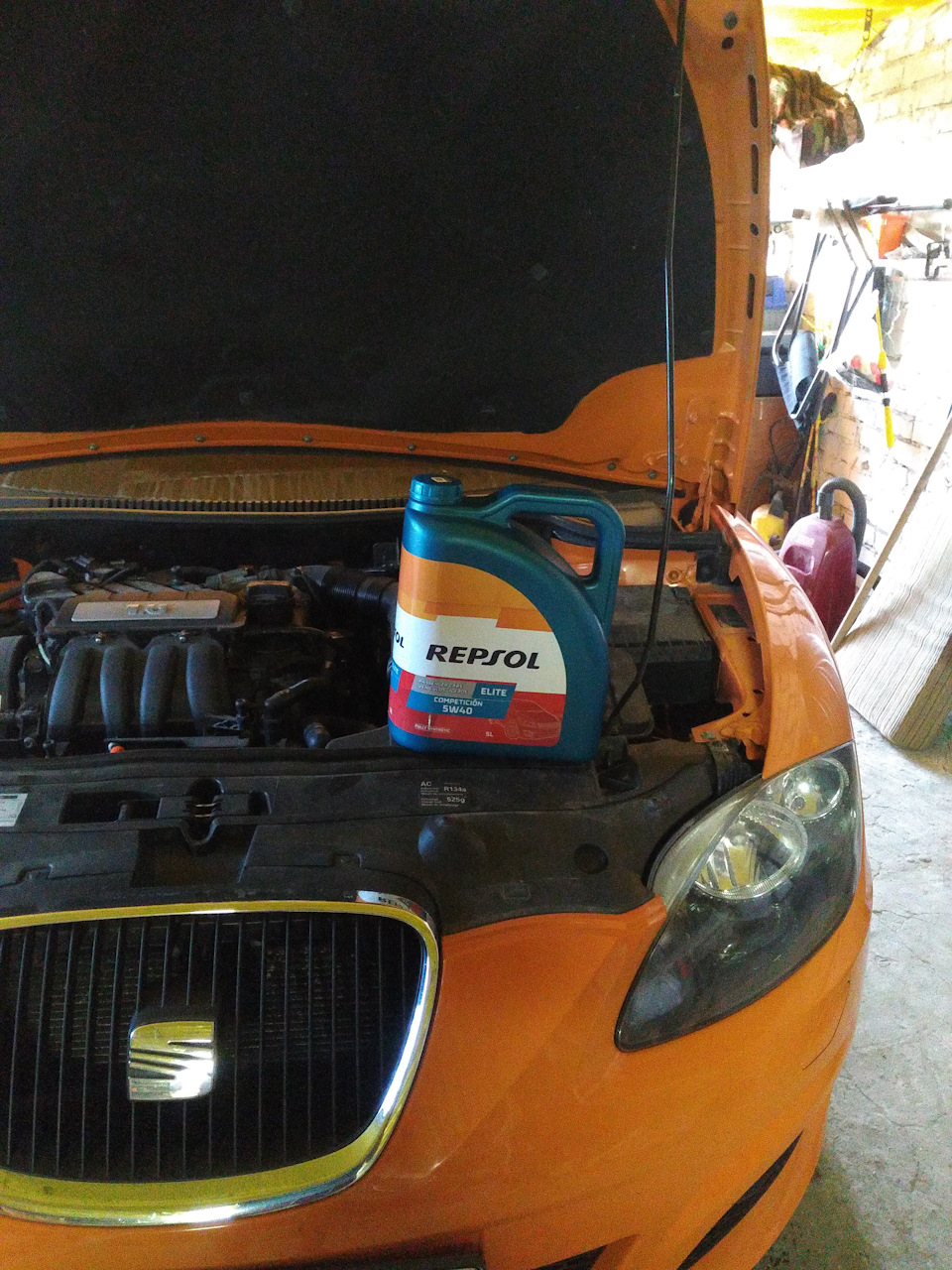 Repsol ELITE COMPETICION 5W40 — SEAT Leon (Mk II), 1,6 л, 2010 года ...