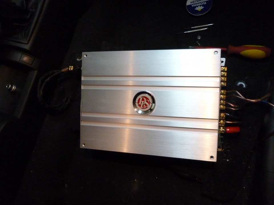 Установка усилителя DLS MA41 — Hyundai Getz, 1,4 л, 2010 года | автозвук | DRIVE2