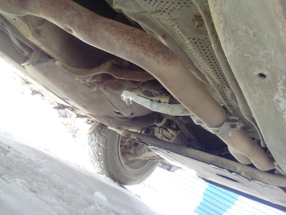 Крепёж крепления приёмной трубы — BMW 3 series Compact (E36/5), 1,6 л ...