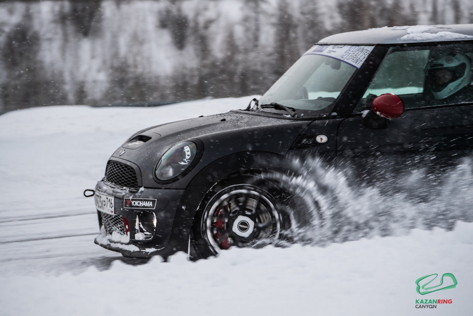 Зимний ралли спринт — MINI John Cooper Works GP (R56), 1,6 л, 2013 года | соревнования | DRIVE2