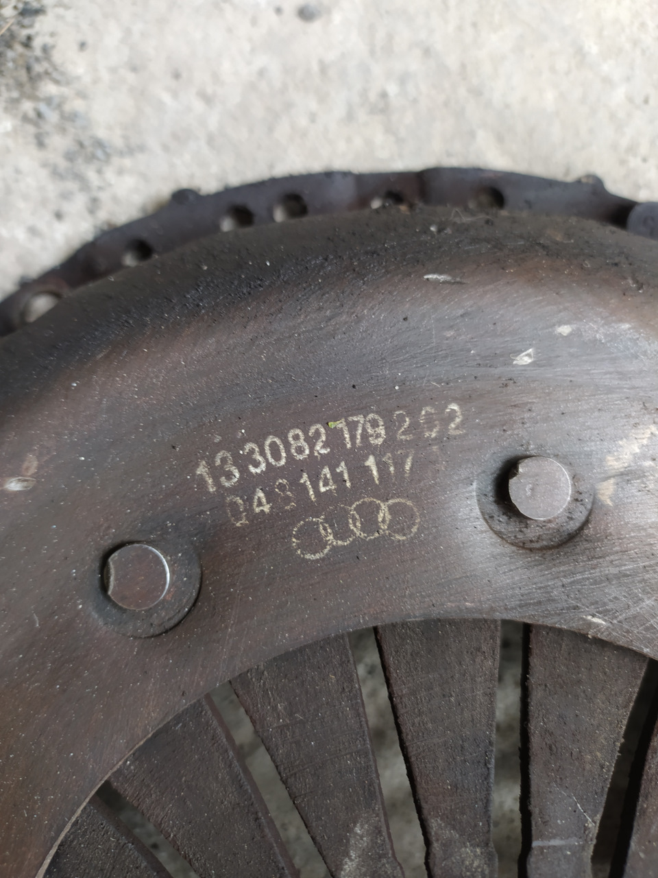 Сцепление. — Audi 80 (B4), 2 л, 1994 года | поломка | DRIVE2