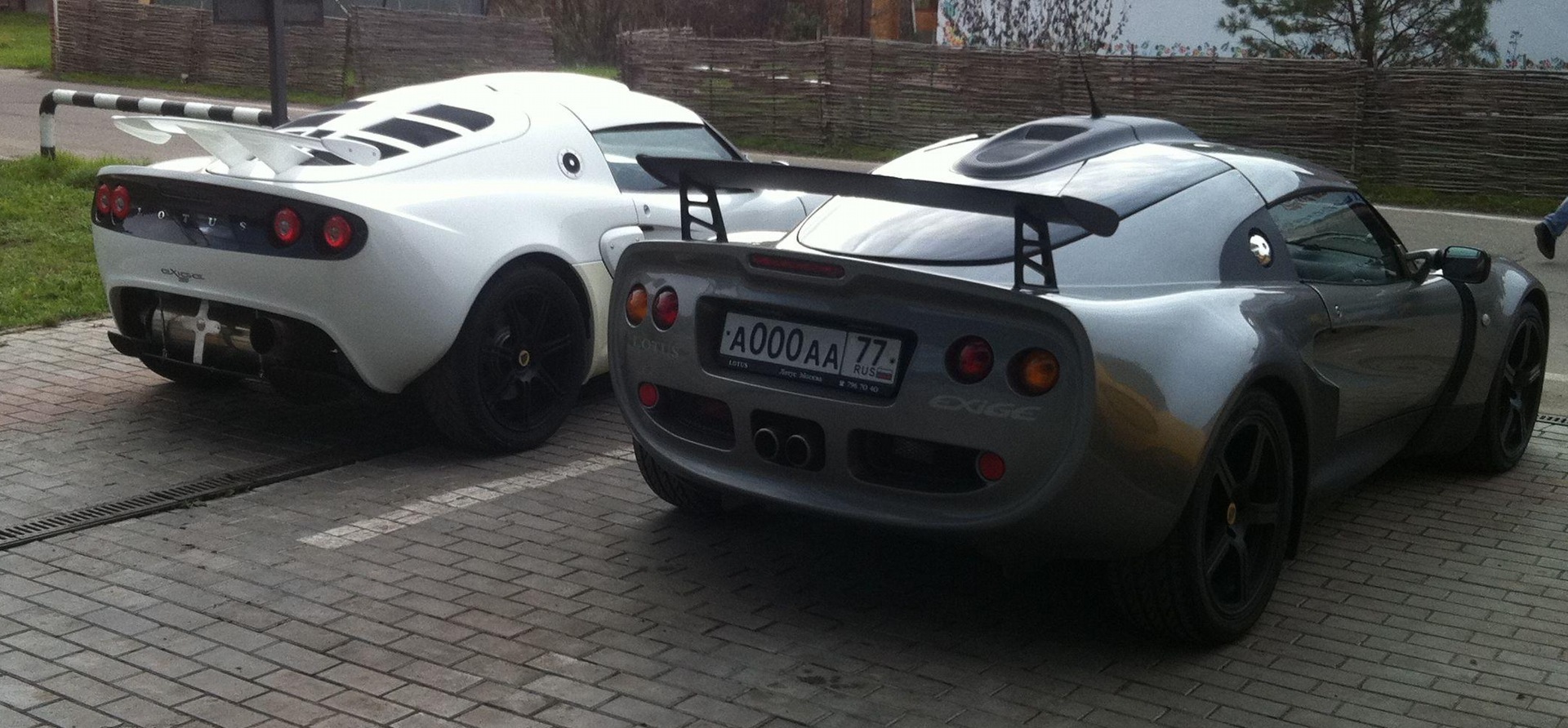 S1 и S2 — Lotus Exige, 1,8 л, 2001 года | просто так | DRIVE2