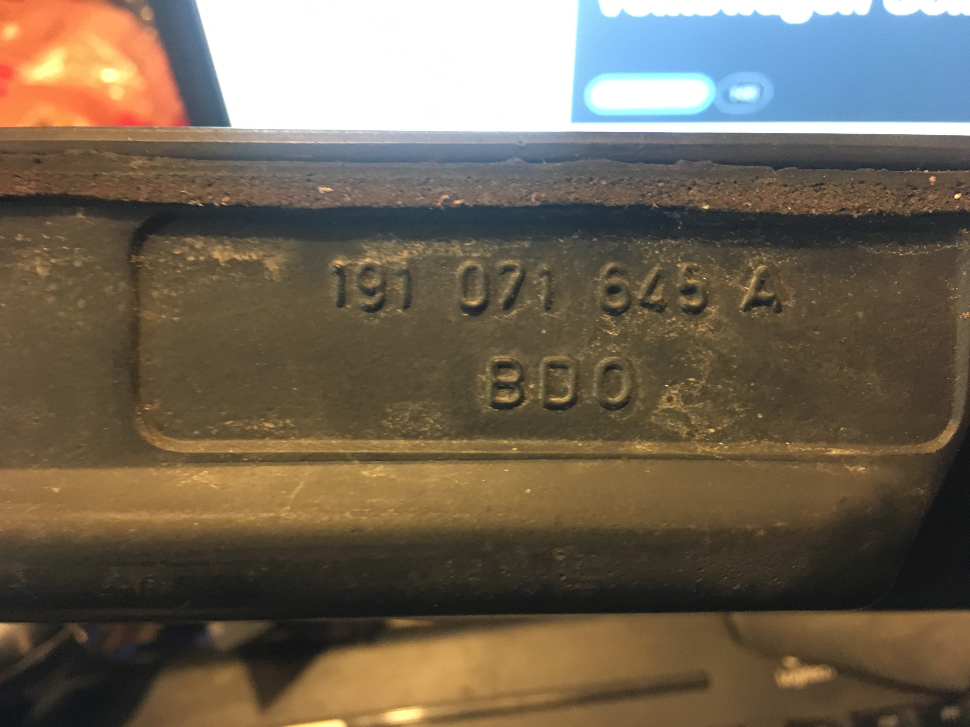 Votex Rear Roof Spoiler — Volkswagen Golf Mk2, 9,9 л, 1990 года | аксессуары | DRIVE2