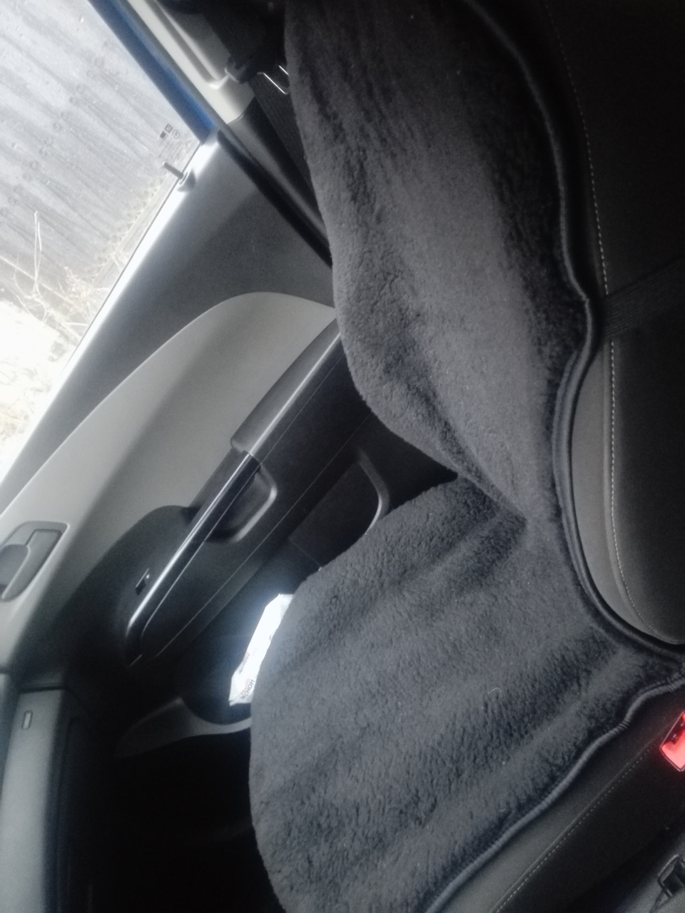 Меховые накидки — Chevrolet Aveo Sedan (2G), 1,6 л, 2012 года ...