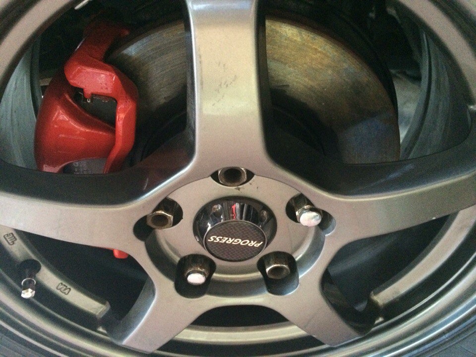 Покраска тормозных дисков — Honda Accord Coupe (7G), 2,4 л, 2006 года ...