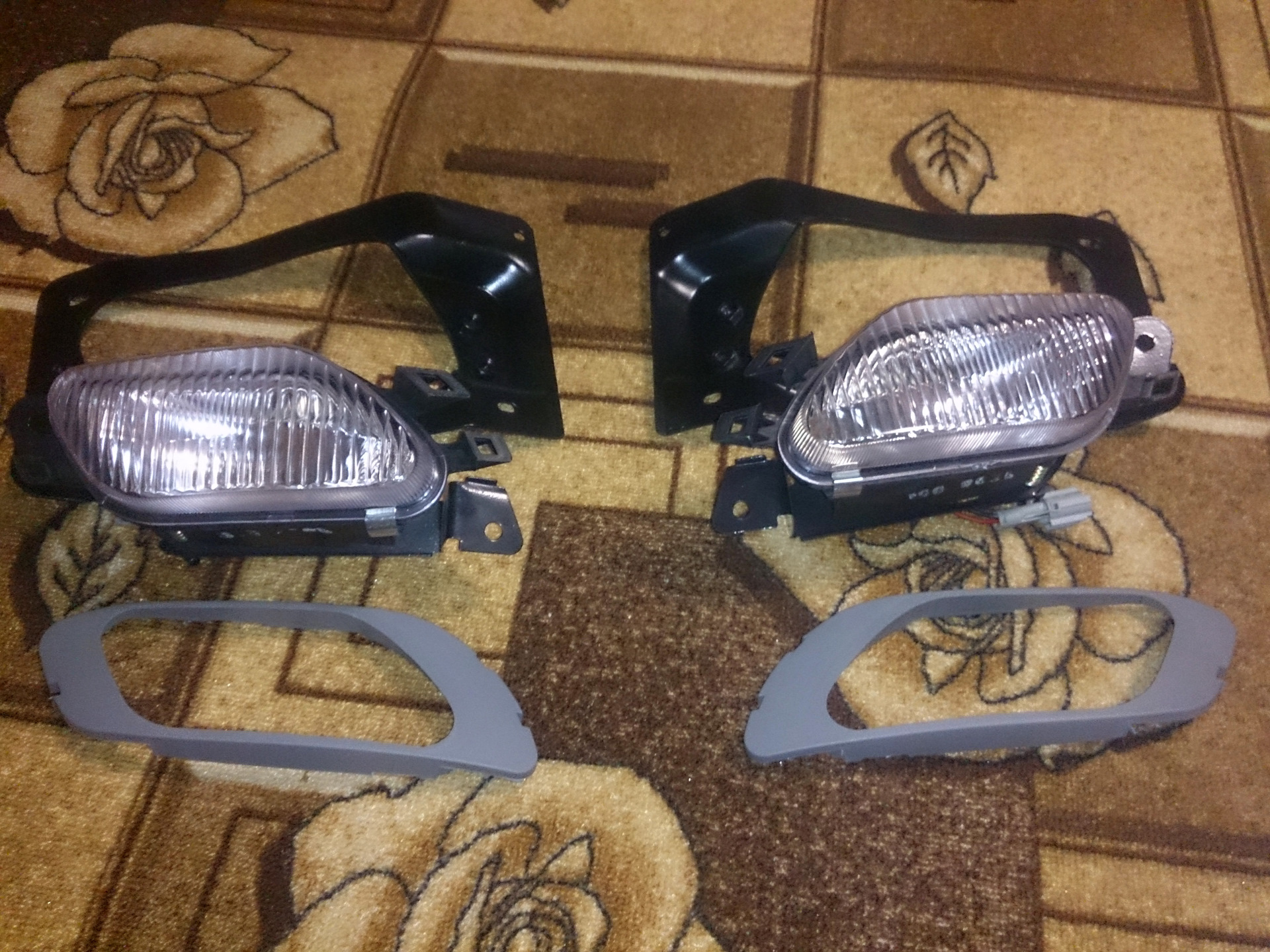 Туманки — SsangYong Korando (2G), 2,3 л, 2003 года | запчасти | DRIVE2