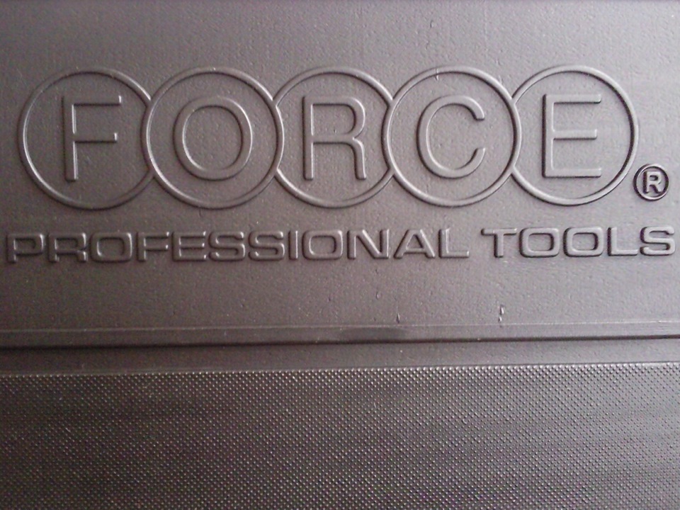 Профессиональный инструмент Force 142 предмета. — Audi A6 (C6), 2,4 л ...