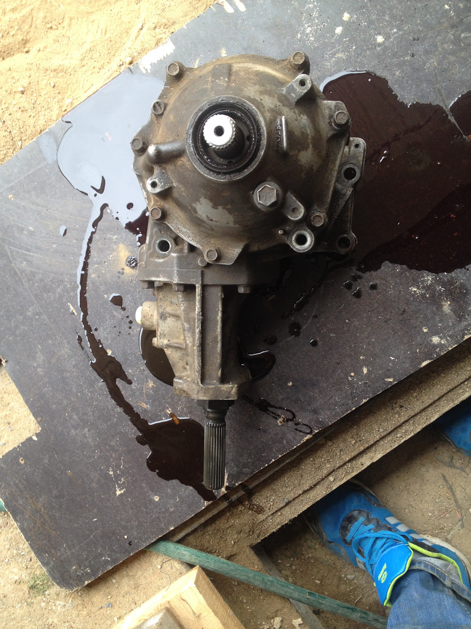 Раздатка Мицубиси Эндевор. — Mitsubishi Endeavor, 3,8 л, 2004 года ...