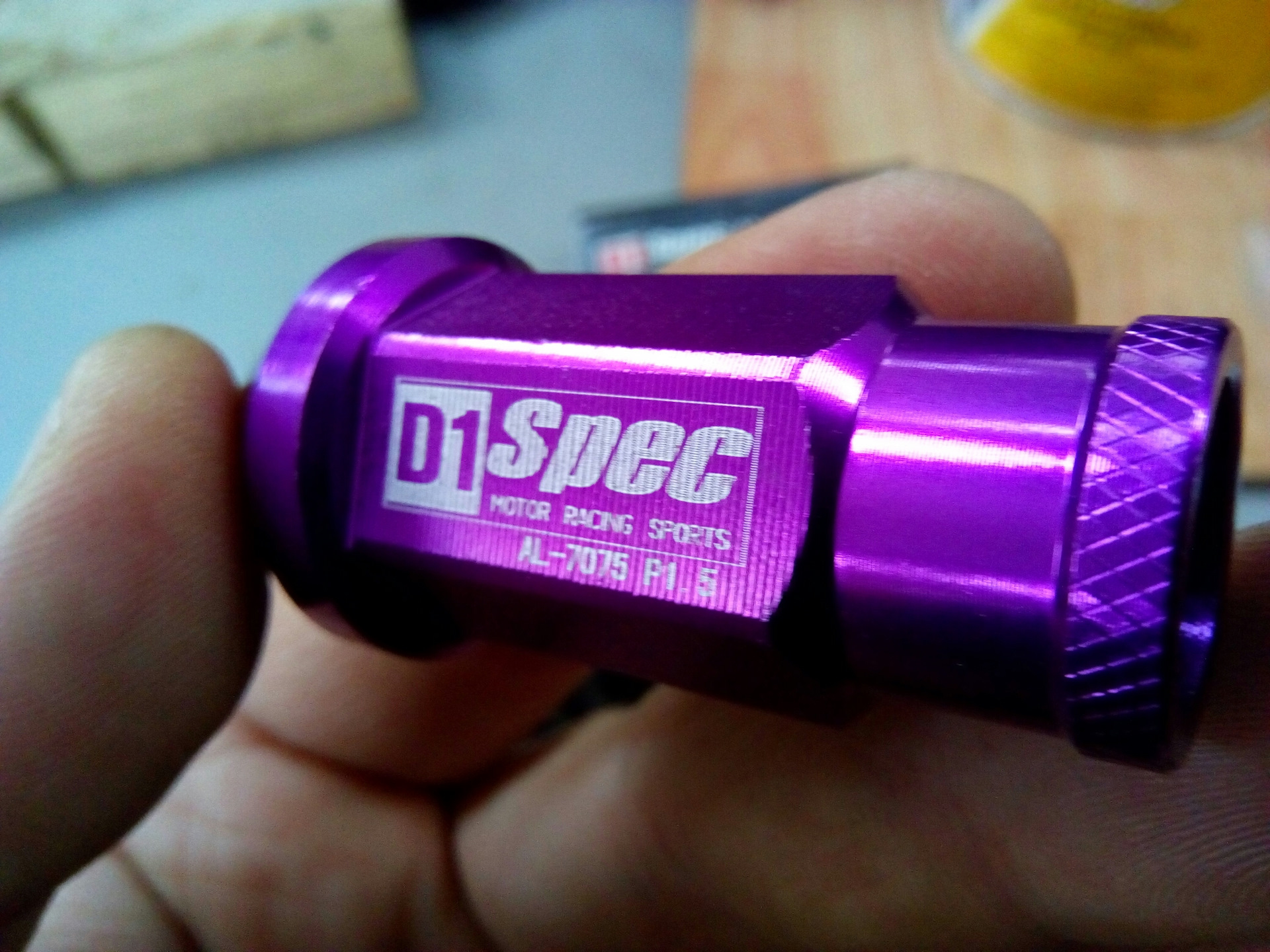 Гайки D1 Spec — Mitsubishi Galant (8G), 2,4 л, 2002 года | колёсные диски | DRIVE2