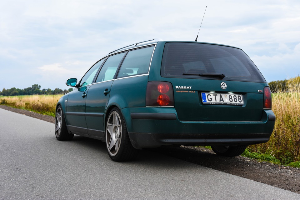 Фотосет. На севере Германии — Volkswagen Passat Variant (B5), 1,9 л ...