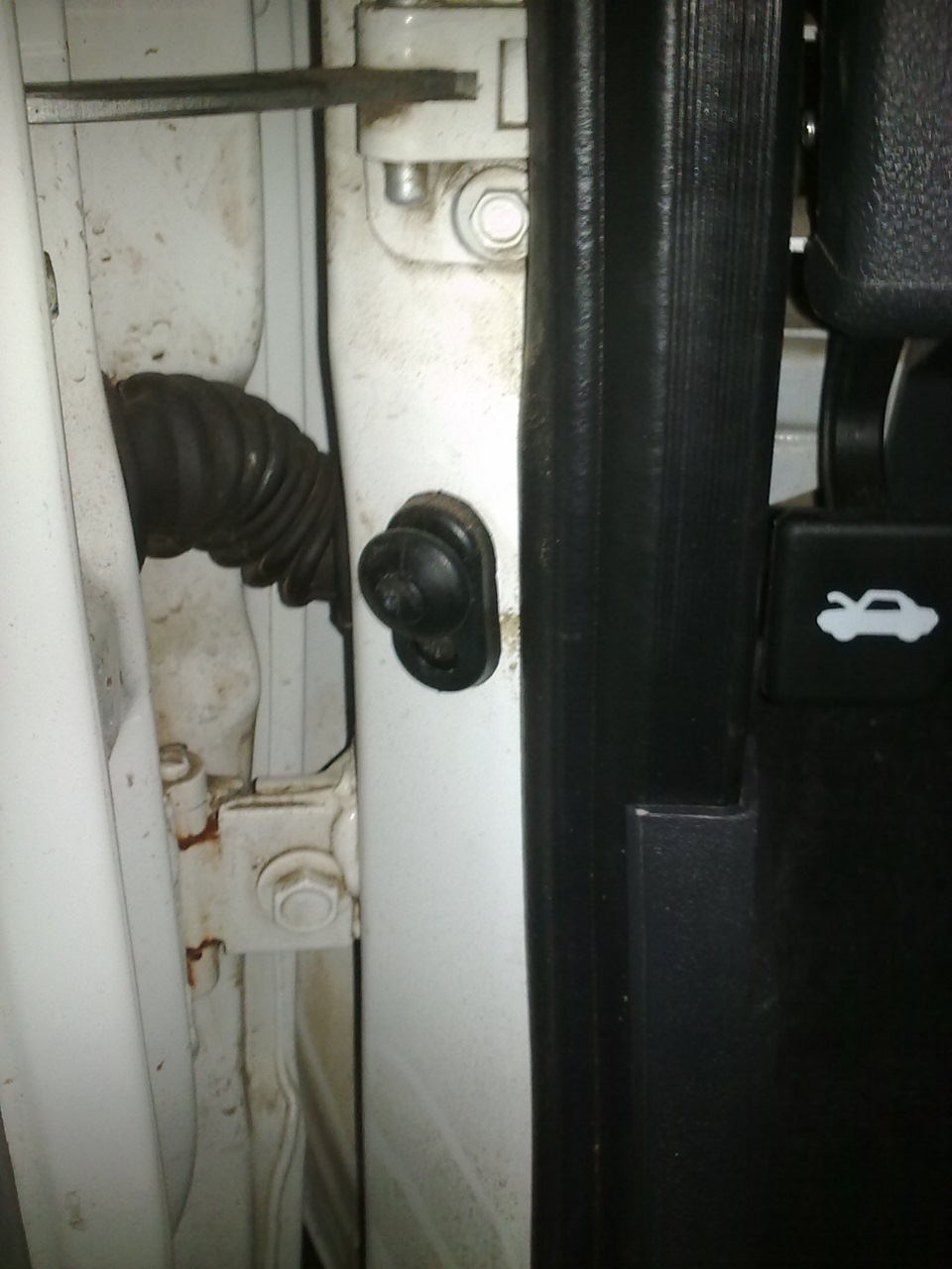 96235956 Концевой выключатель двери / Chevrolet 97~ GM | Запчасти на DRIVE2