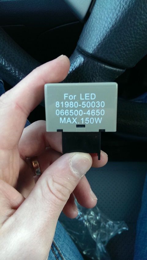 8198050030 Реле поворотов TOYOTA LEXUS | Запчасти на DRIVE2