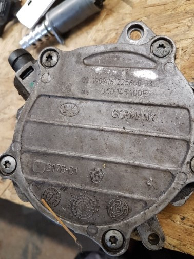 06D145100E Вакуумный насос, тормозная система VAG | Запчасти на DRIVE2