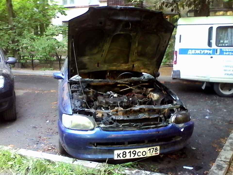 Поджог — Ford Escort Mk6 1 6 л 1996 года поломка Drive2