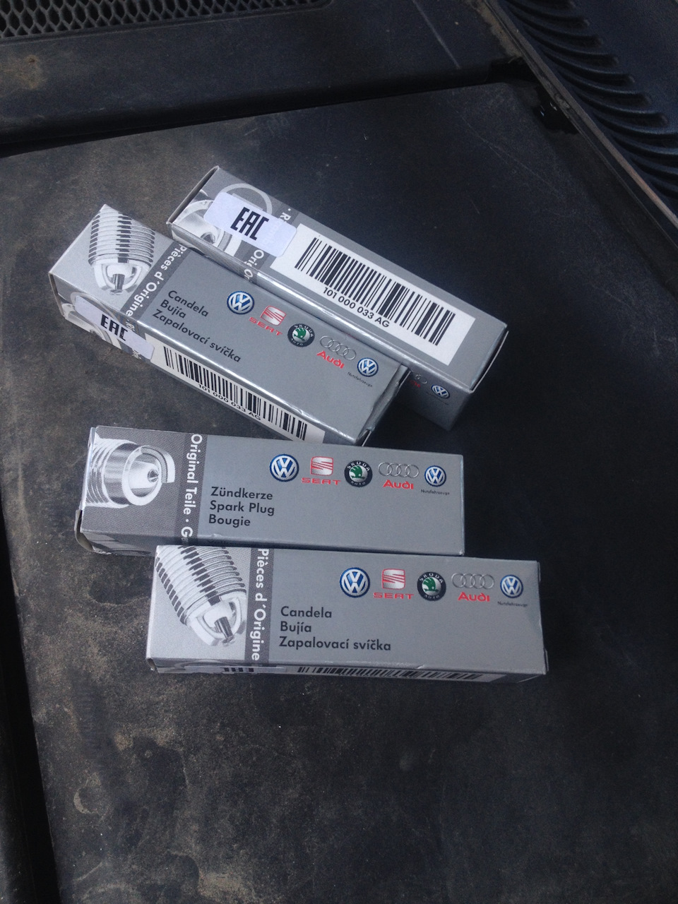 101000033AG Свеча зажигания VAG | Запчасти на DRIVE2