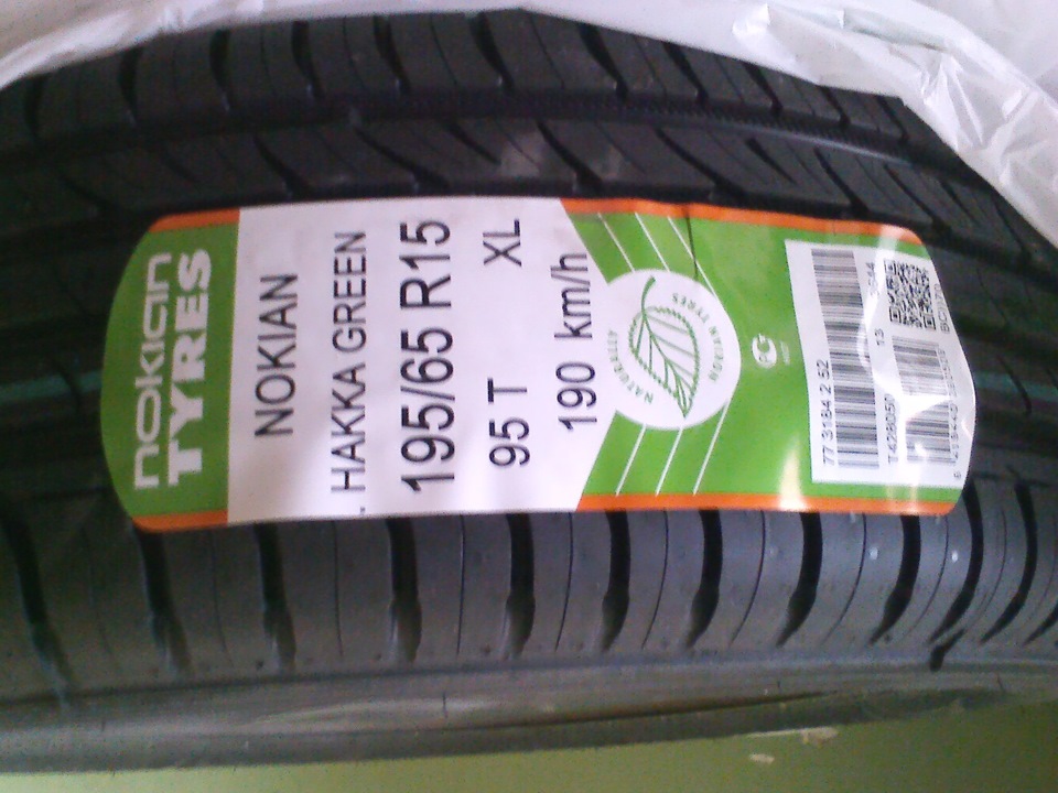 Новая летняя резина — Nissan Tiida (1G), 1,6 л, 2007 года | шины | DRIVE2