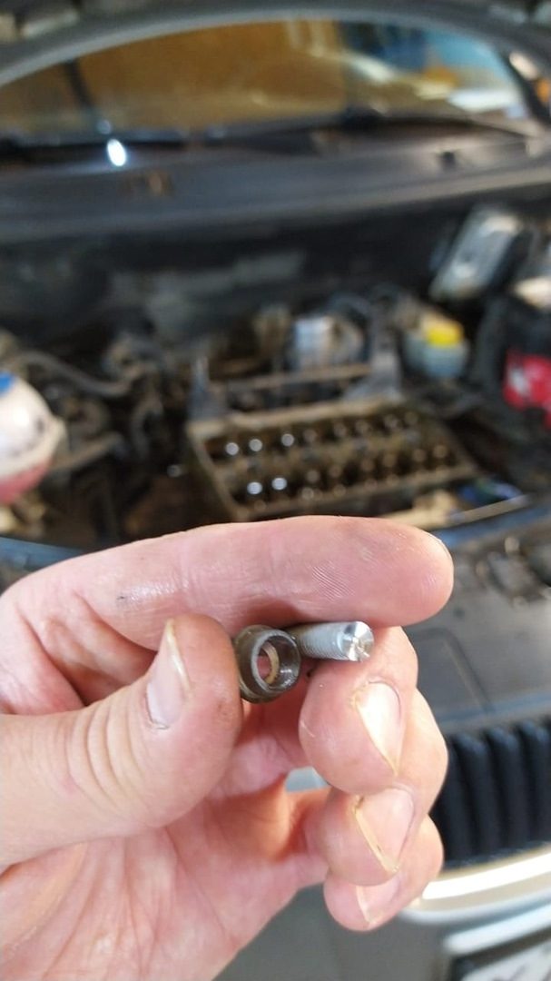 Переклейка пастели распредвалов 1.6 BTS — Skoda Fabia Mk2, 1,6 л, 2009 ...