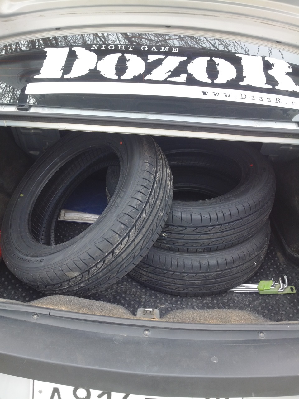Dunlop Sport LM 704 — Renault Logan (1G), 1,6 л, 2006 года | шины | DRIVE2