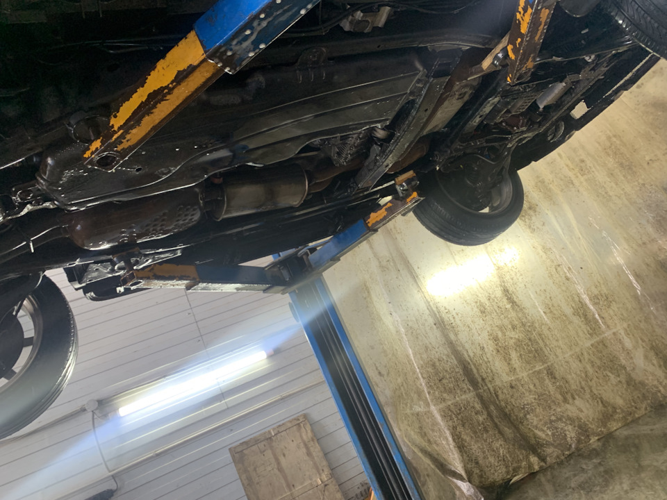 Шланги на теплообменник — Land Rover Range Rover Sport (1G), 4,2 л ...