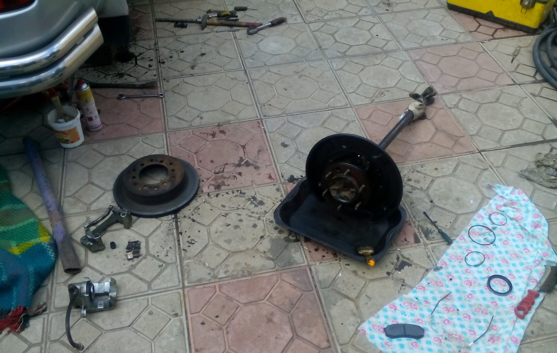 задняя подвеска(замена сальника) — Toyota Land Cruiser Prado 120-series ...