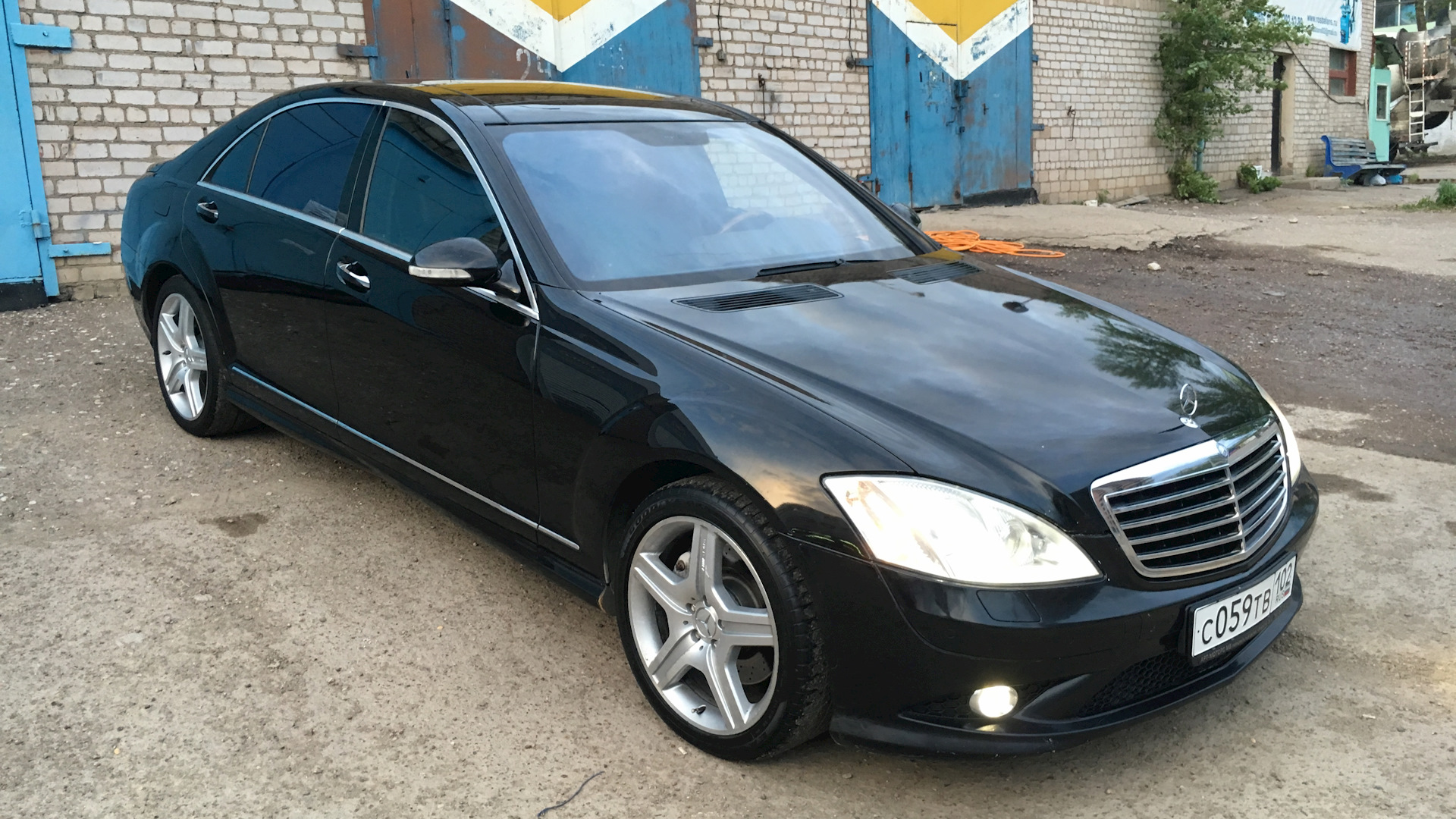Mercedes-Benz S-Class (W221) 5.5 бензиновый 2008 | S500 4matic на DRIVE2