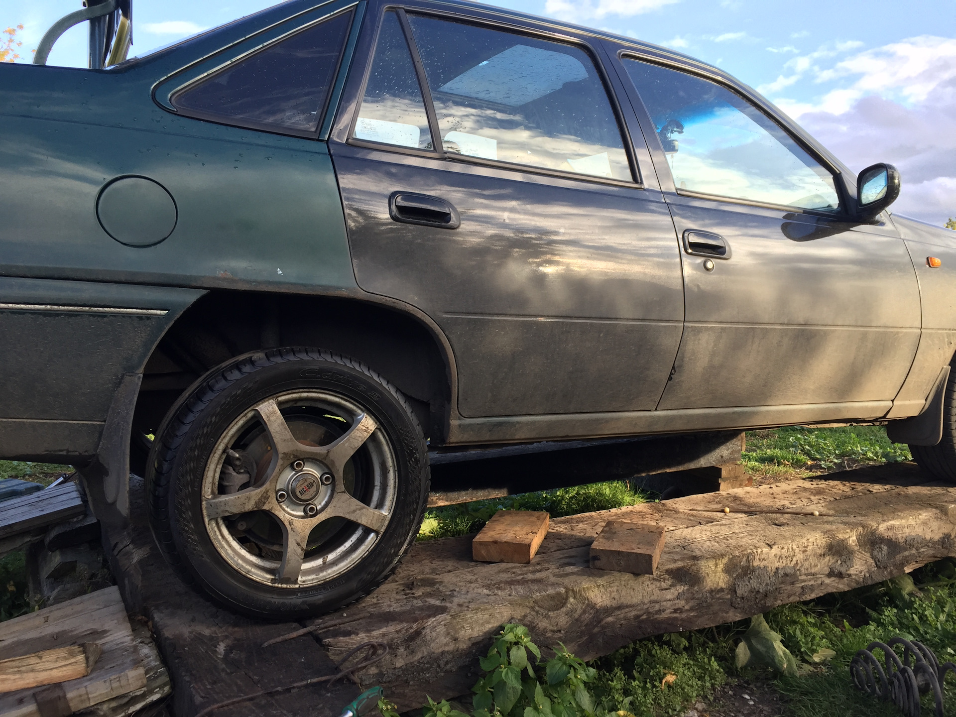 Антиреклама. — Daewoo Nexia (2G), 1,5 л, 1994 года | запчасти | DRIVE2