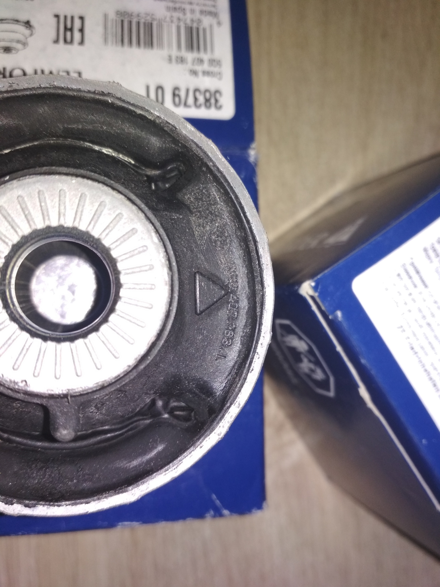 13. "Гарантийный" ремонт, со своими запчастями — замена задних сайлент ...