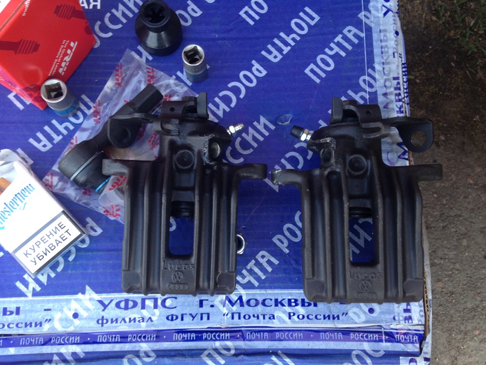 Тормоза. Реставрация суппортов. — Volkswagen Golf Mk4, 1,6 л, 1998 года ...