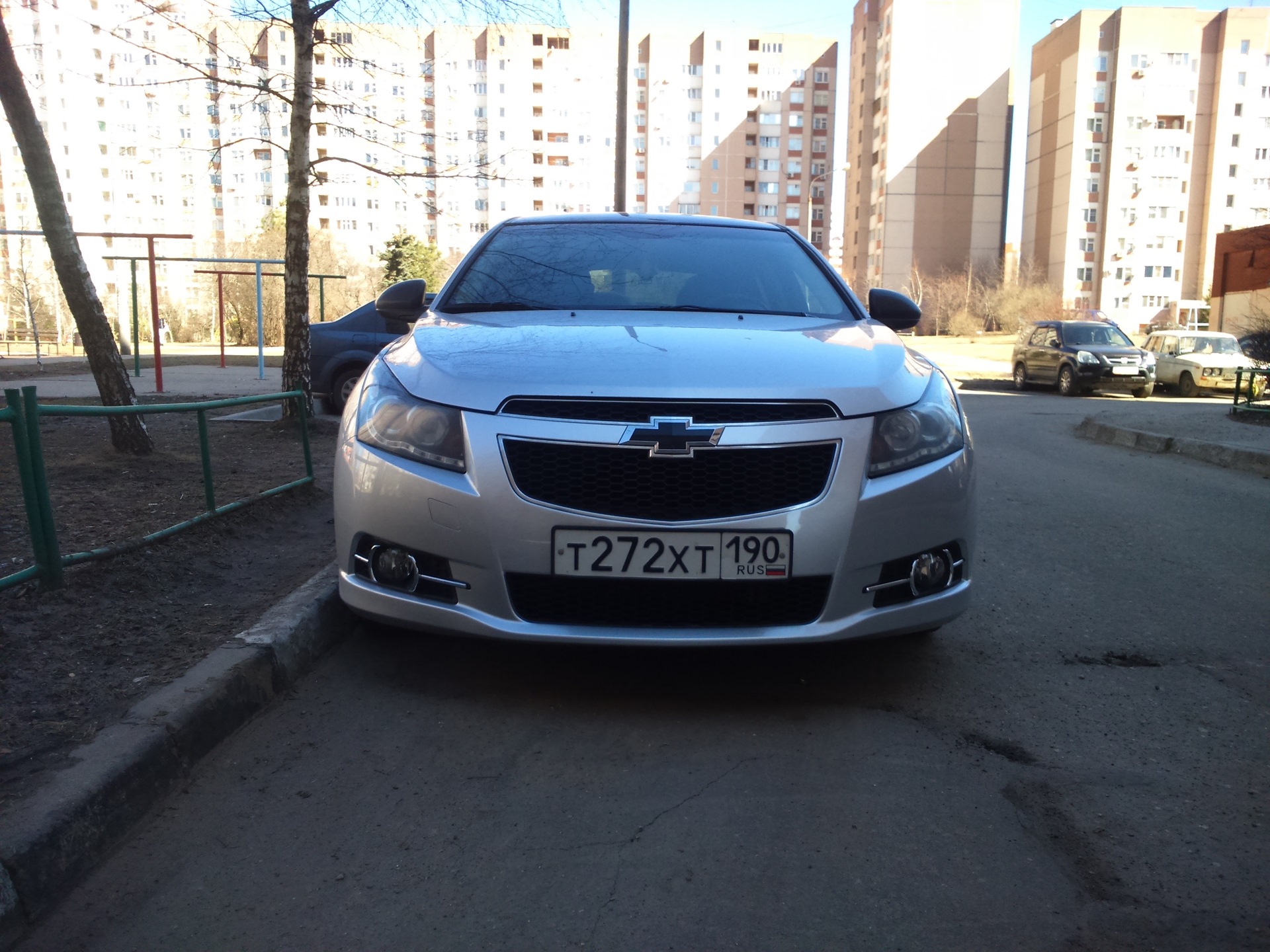 Установка переднего юбилейного бампера на Cruze HB — бортжурнал ...