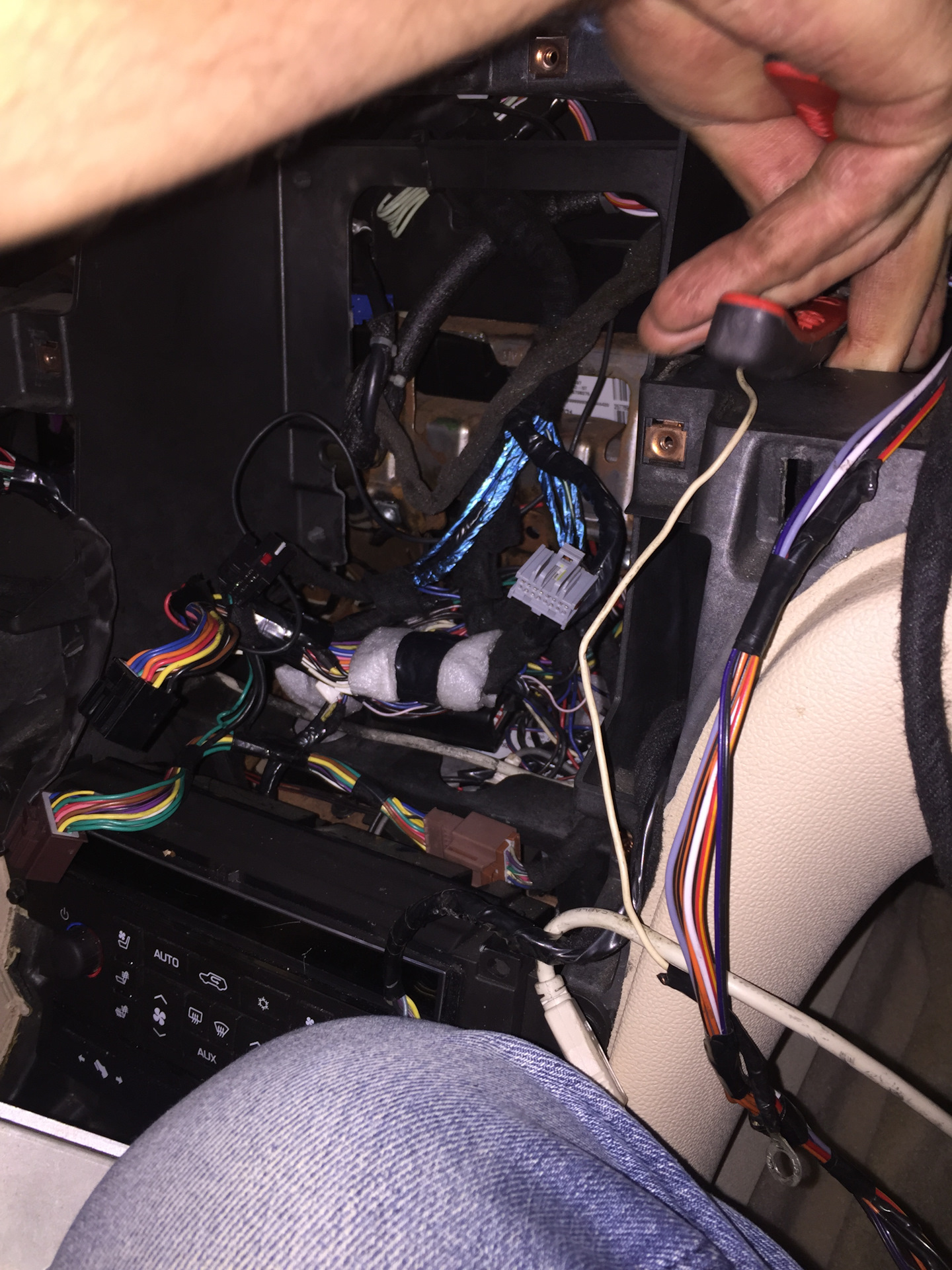 Ошибка P0573 — замена датчика положения педали тормоза & Снятие доп ...