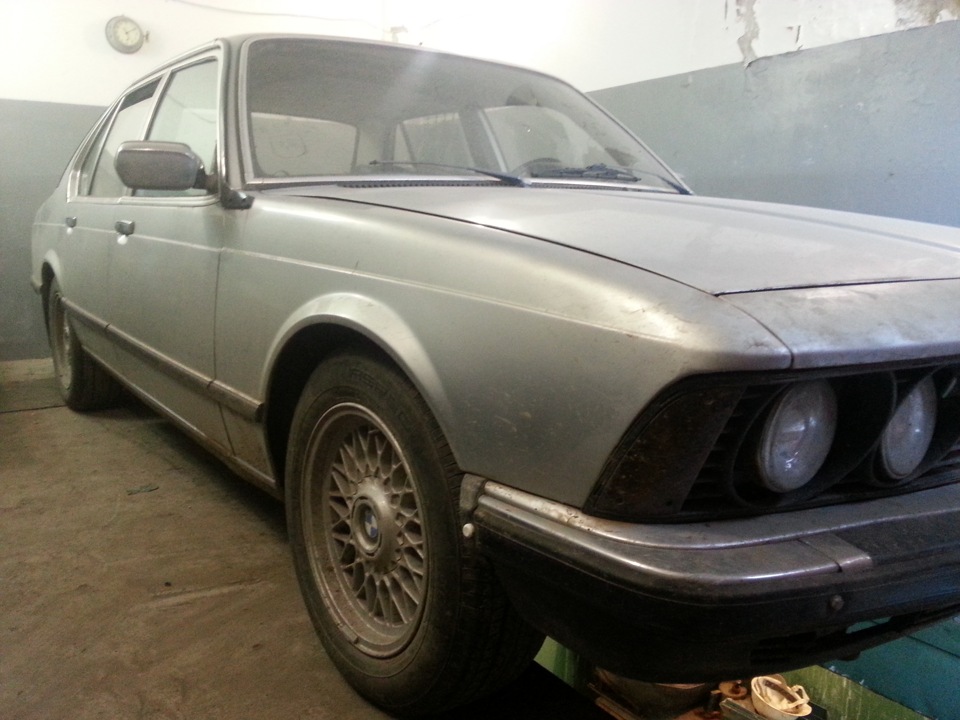 Начальная стадия! — BMW 7 series (E23), 2,8 л, 1980 года | фотография | DRIVE2