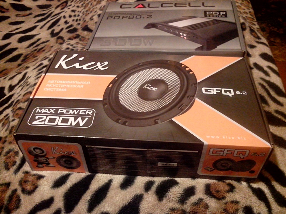 Прикупил акустику на фронт. Скоро начнётся сборка и установка всего этого. — Lada 21120, 1,5 л ...