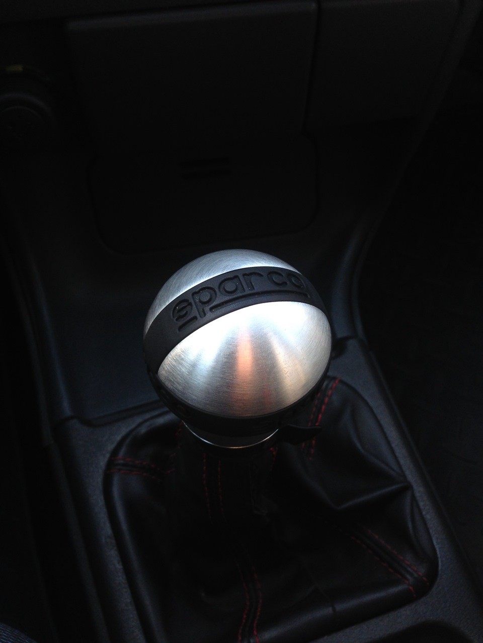 Ручка КПП SPARCO — Lada 2114, 1,6 л, 2011 года | аксессуары | DRIVE2